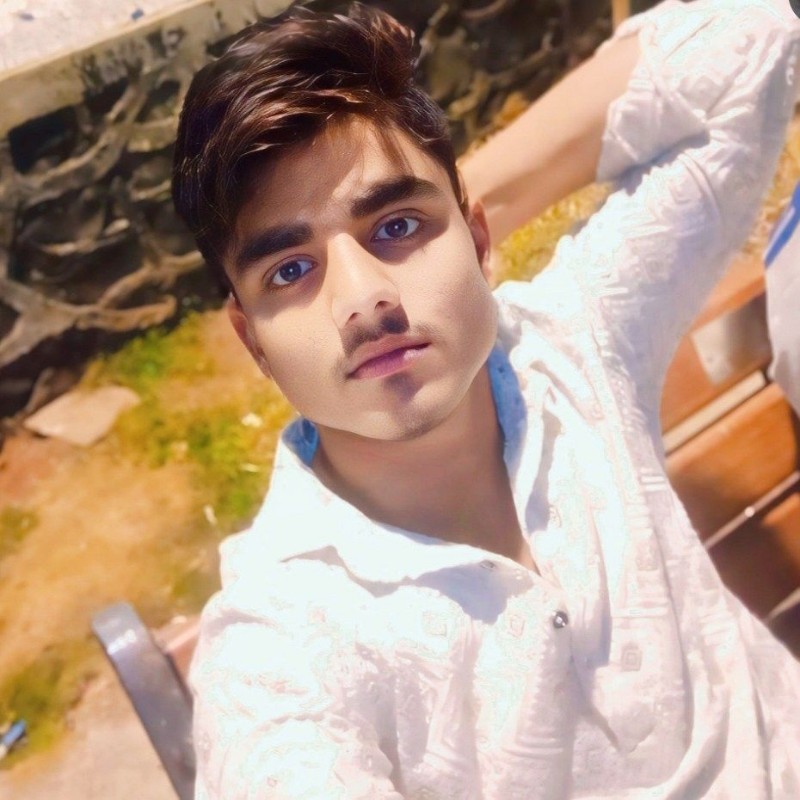 Zuber Ali (@zuber20251743) | Snapchat Stories, Spotlight & Lenses