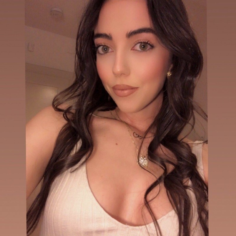 Zyka Shala (@zyka_sh) | Snapchat Stories, Spotlight & Lenses